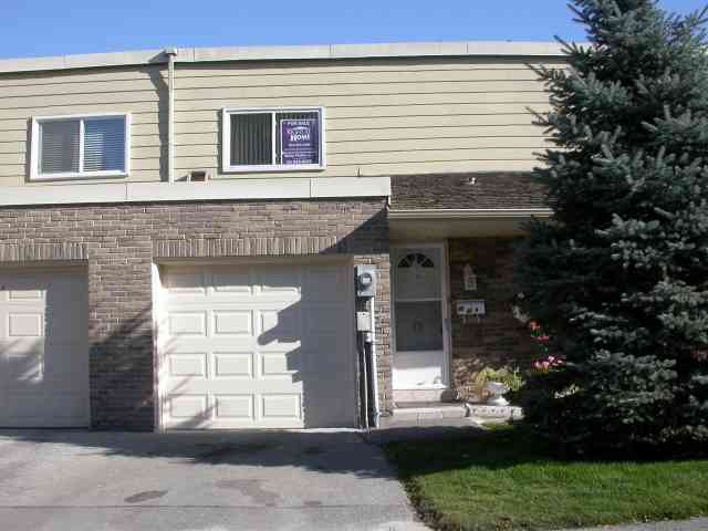 49 Elsa Vineway, North York | Expired, C1742676 | Condos.ca