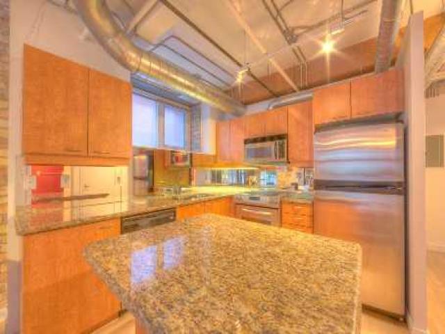 119 - 955 Queen St W, Toronto | Sold, C1834664 | Condos.ca