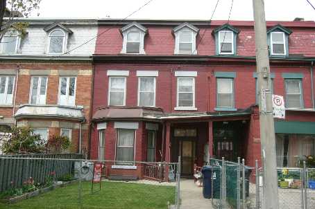 38 Phoebe St, Toronto | Sold, C1929800 | Condos.ca