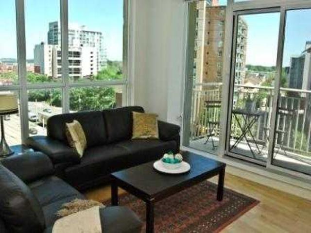 725 - 628 Fleet St, Toronto | Sold, C2120506 | Condos.ca