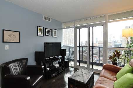 1809 - 21 Carlton St, Toronto | Sold, C2599550 | Condos.ca