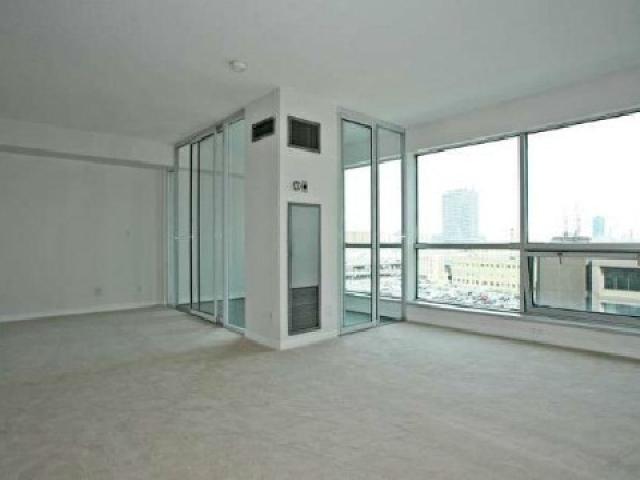 909 - 10 Yonge St, Toronto | Sold, C2605897 | Condos.ca