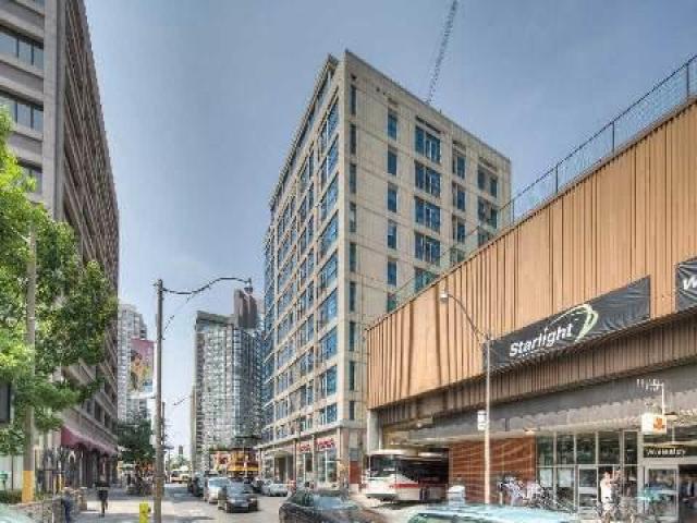 201 - 8 Wellesley St, Toronto | Sold, C2981019 | Condos.ca