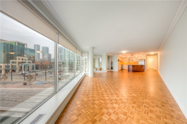 302 - 401 Queens Quay W, Toronto | Leased, C3380014 | Condos.ca