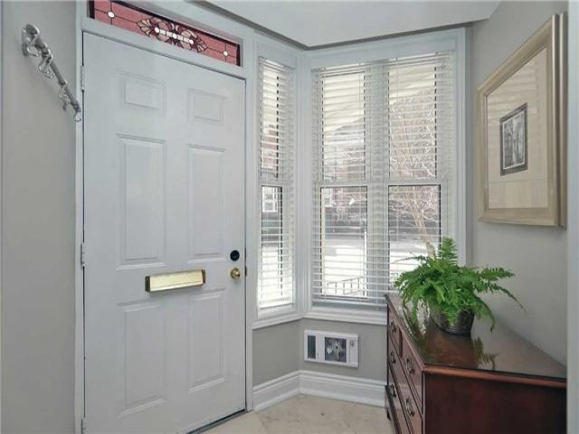 22 Irwin Ave, Toronto | Sold, C3467123 | Condos.ca