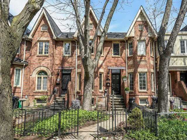 14 Phoebe St, Toronto | Sold, C3485314 | Condos.ca