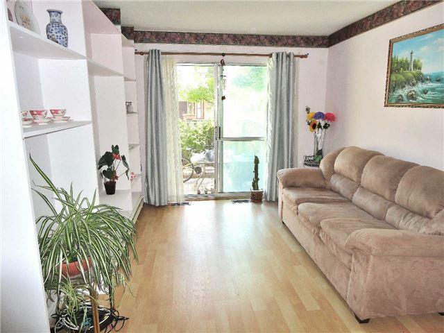 2 Slender Fern Way, North York | Sold, C3523017 | Condos.ca