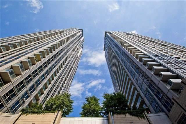 610 - 763 Bay St, Toronto | Leased, C3762389 | Condos.ca