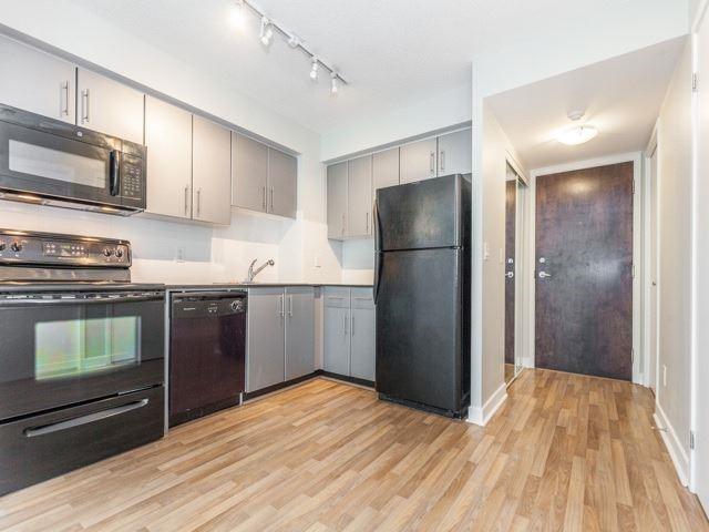 909 - 12 Yonge St, Toronto | Leased, C3805831 | Condos.ca