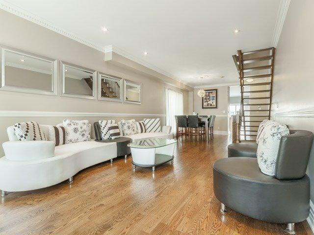 75 David Dunlap Circ, North York | Terminated, C3907774 | Condos.ca