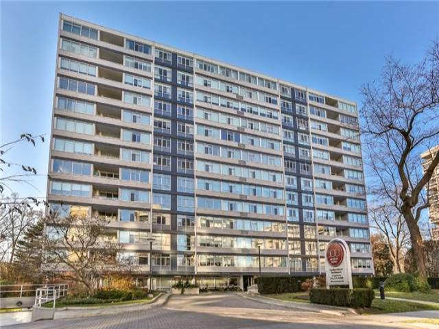 902 - 500 Avenue Rd, Toronto | Sold, C3998206 | Condos.ca