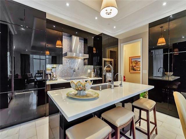 5001 - 311 Bay St, Toronto | Leased, C4013983 | Condos.ca