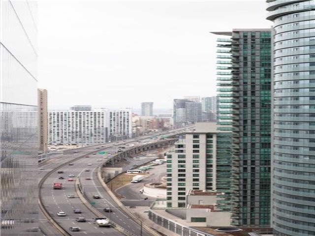 2001 - 100 Harbour St, Toronto | Leased, C4139226 | Condos.ca