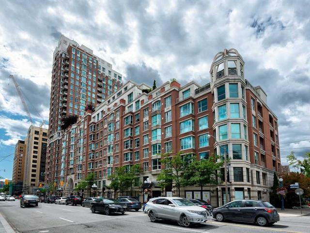 406 - 38 Avenue Rd, Toronto | Sold, C4553022 | Condos.ca