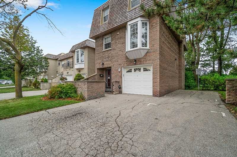 2 Farmstead Rd, North York | Terminated, C4569996 | Condos.ca