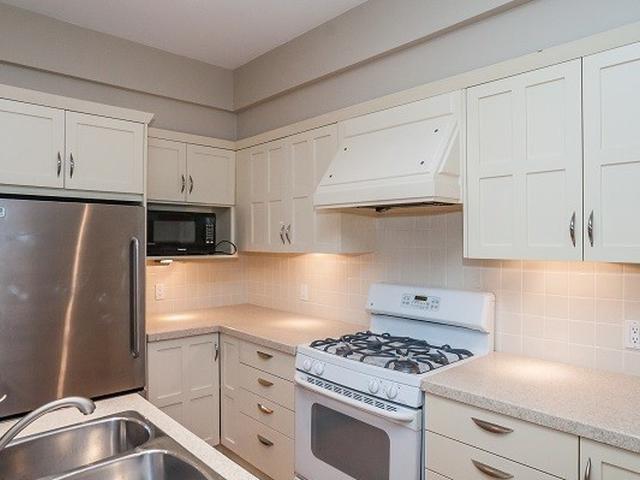 8 Bright St, Toronto, ON | MrLOFT.ca