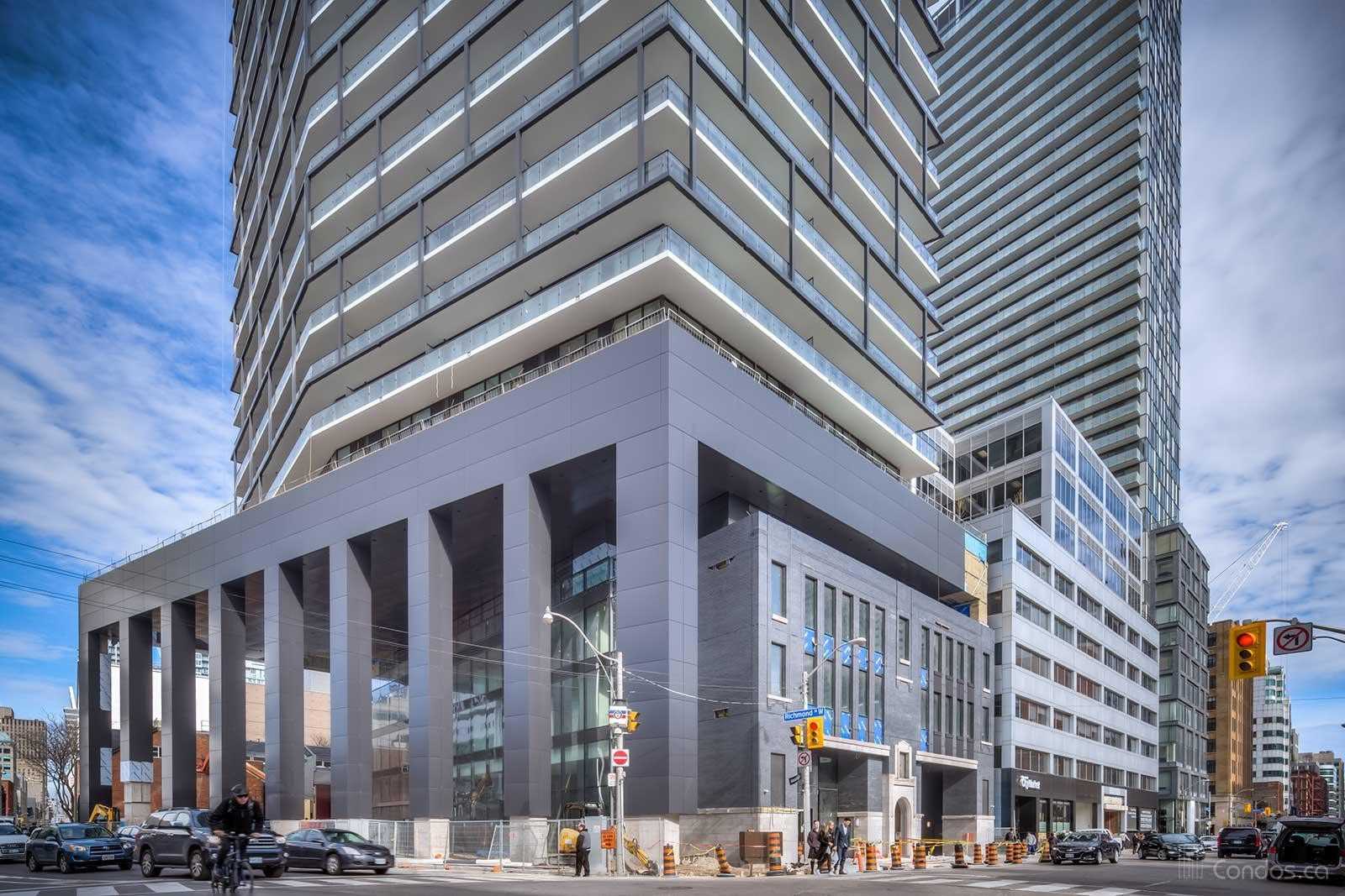 2906 - 125 Peter St, Toronto | Terminated, C4590774 | Condos.ca