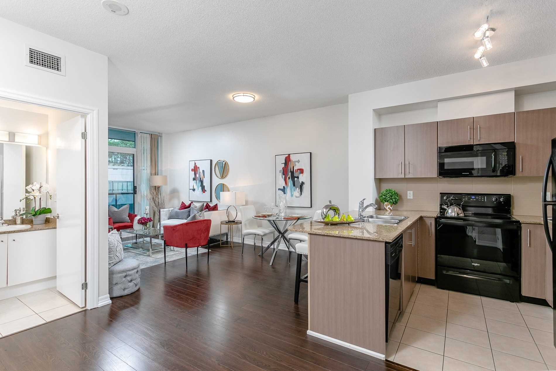 415 - 12 Yonge St, Toronto | Sold, C4608887 | Condos.ca