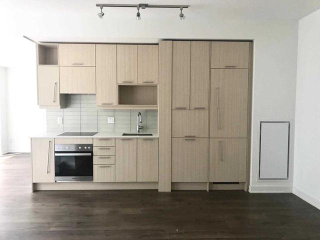 705 - 30 Nelson St, Toronto | Leased, C4612220 | Condos.ca