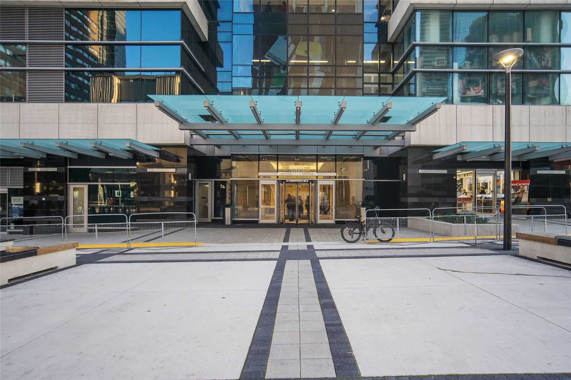 3308 - 386 Yonge St, Toronto | Sold, C4614097 | Condos.ca