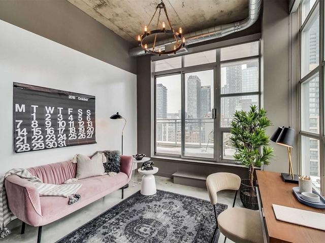 PH1102 - 23 Brant St W, Toronto | Sold, C4635743 | Condos.ca