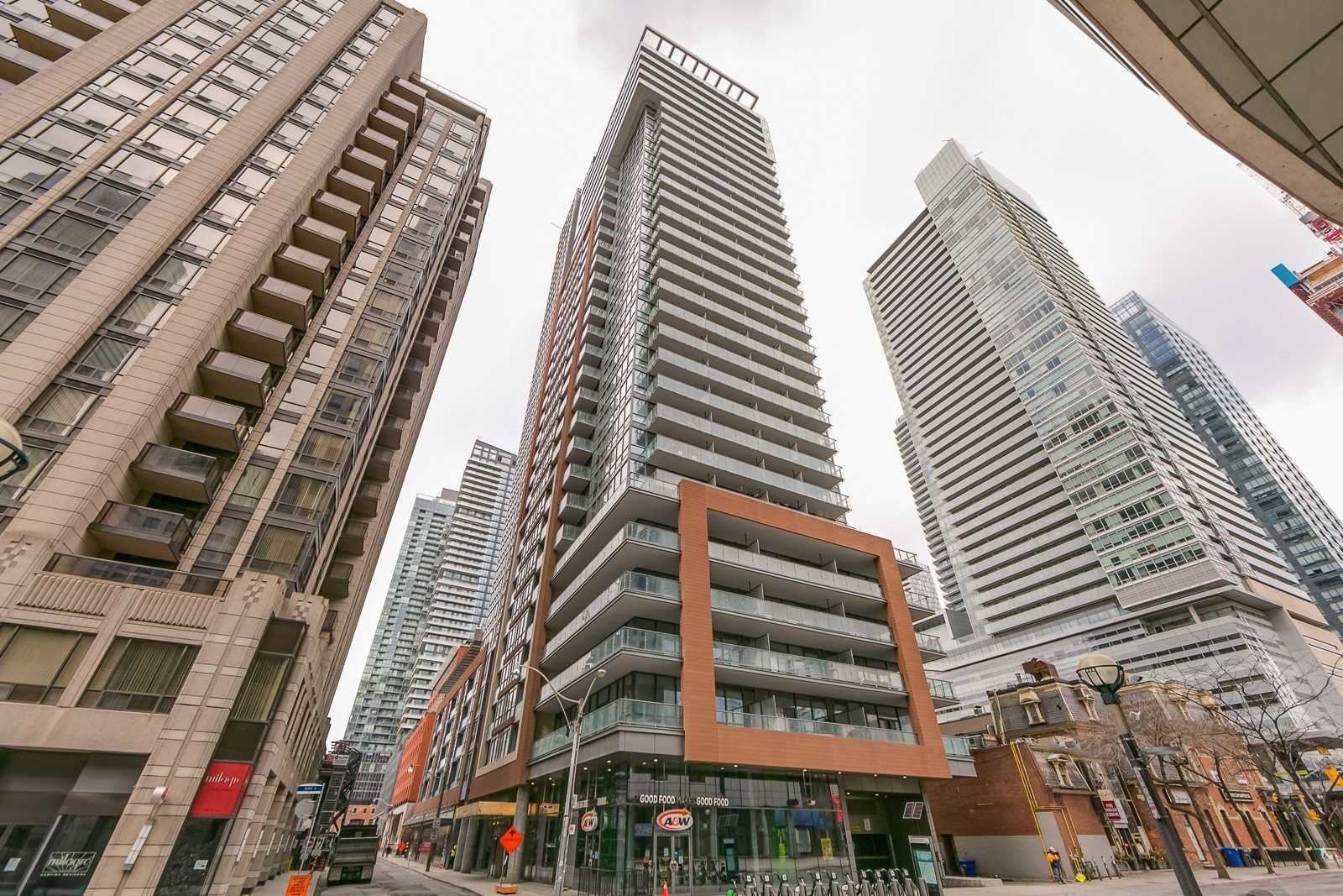 1103 - 8 Mercer St, Toronto | Sold, C4732129 | Condos.ca