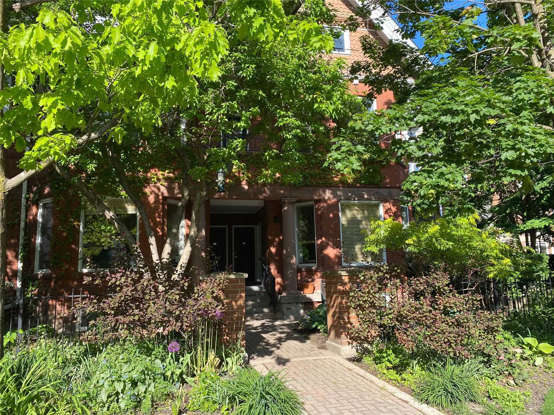 14 - 217 St George St, Toronto | Leased, C4776750 | Condos.ca
