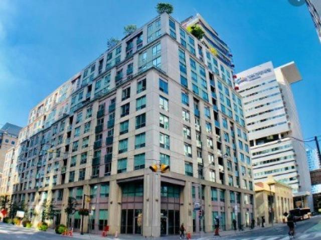 817 - 168 Simcoe St, Toronto | Sold, C4784500 | Condos.ca