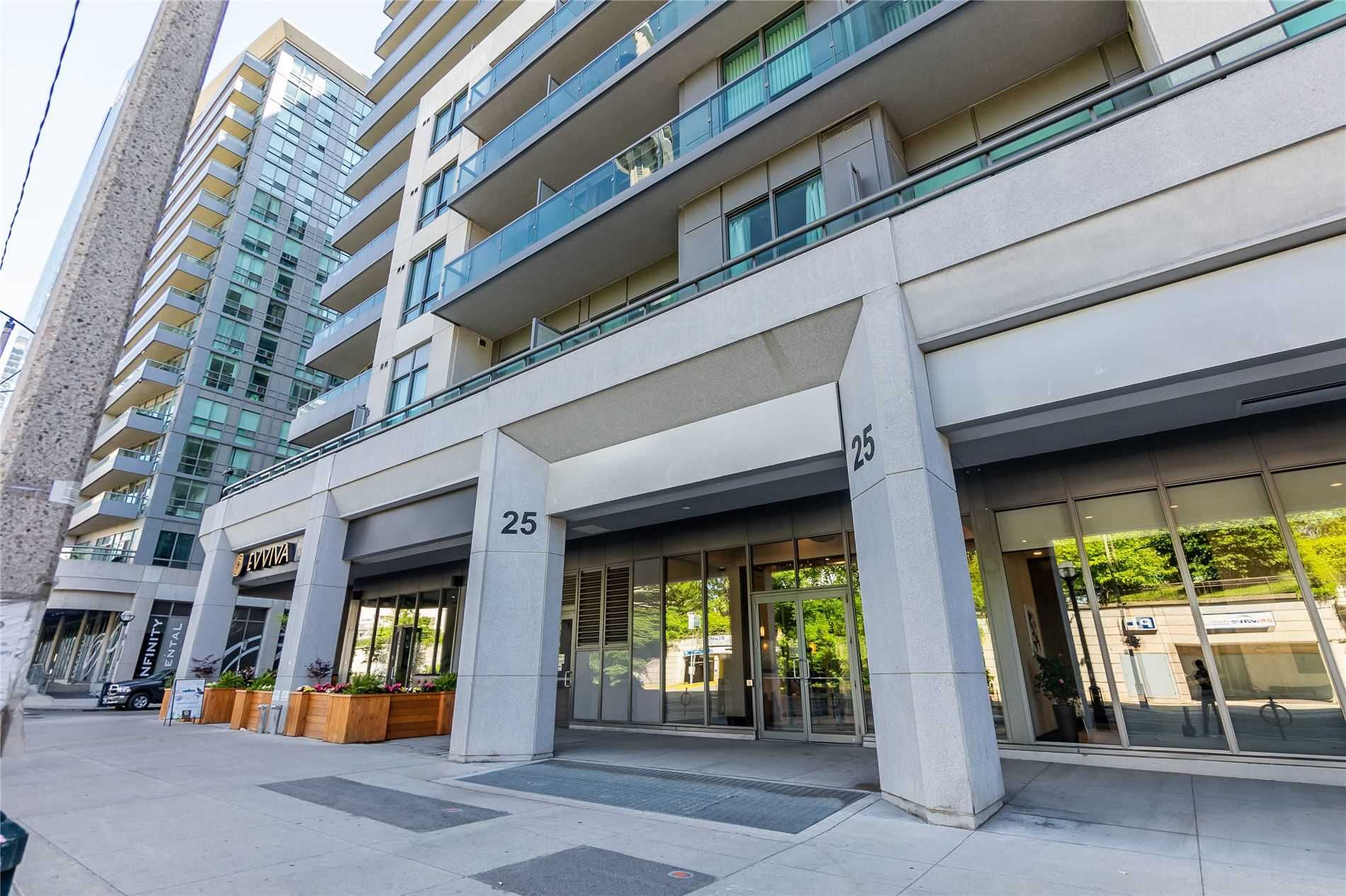 202 - 25 Lower Simcoe St, Toronto | Sold, C4795619 | Condos.ca
