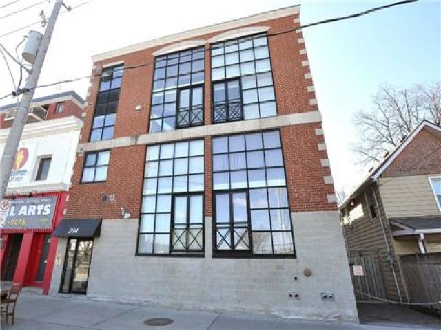 208 - 214 Main St, Toronto | Sold, E3146480 | Condos.ca