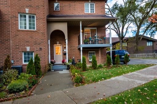 122 Trudelle St, Scarborough | Sold, E3347241 | Condos.ca