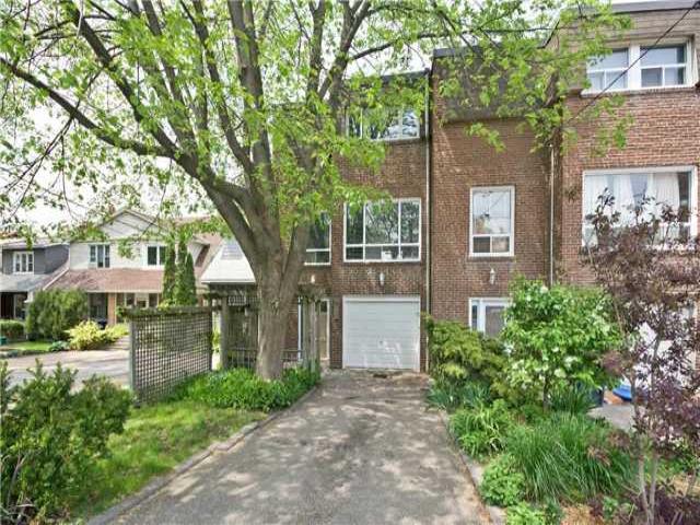 430 Kingston Rd, Toronto, ON | Condos.ca