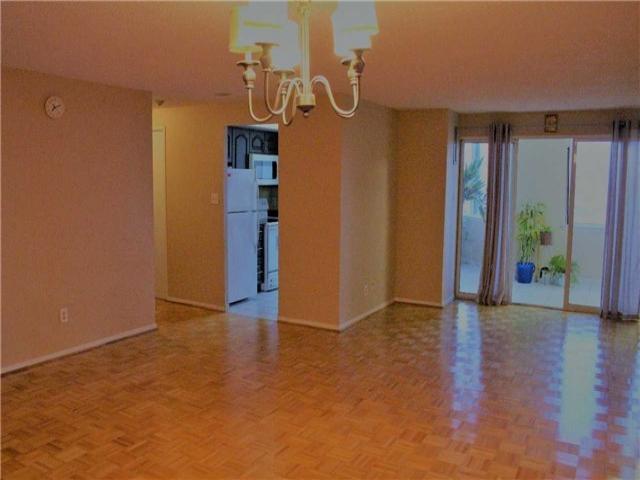 2002 - 80 Alton Towers Circ, Scarborough | Sold, E3910667 | Condos.ca