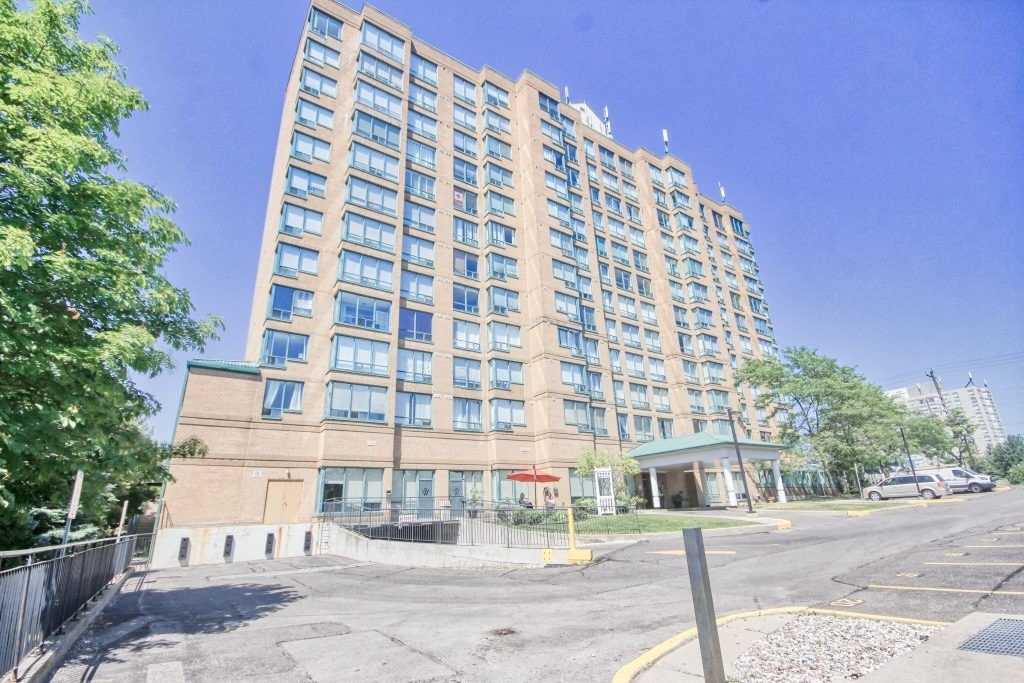 706 - 711 Rossland Rd, Whitby | Leased, E4822702 | Condos.ca