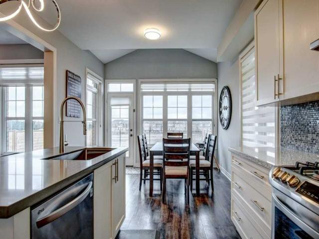 8 Gallagher Crescent, Cookstown ON | Property.ca