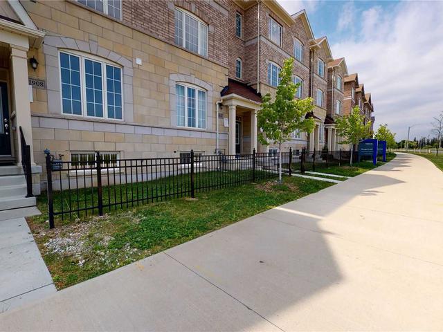 1908 Donald Cousens Pkwy, Markham, ON | Condos.ca