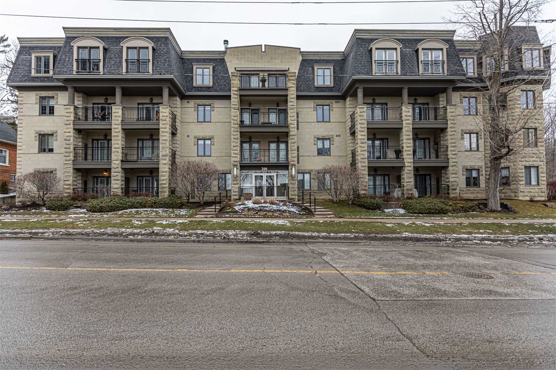 401 - 200 Collier St, Barrie | Sold, S4665833 | Condos.ca