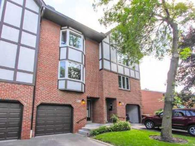 510 Renforth Dr, Etobicoke, ON | Condos.ca