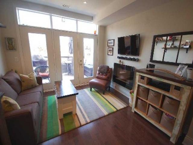 7 - 200 Annette St, Toronto | Sold, W2889012 | Condos.ca