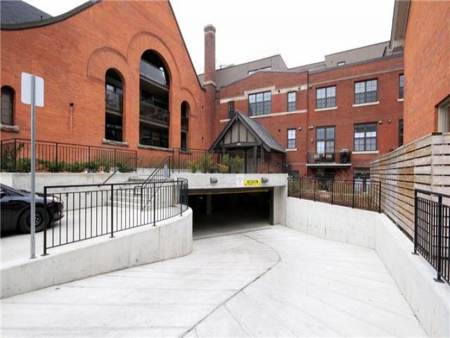 203 - 152 Annette St, Toronto | Leased, W3833399 | Condos.ca