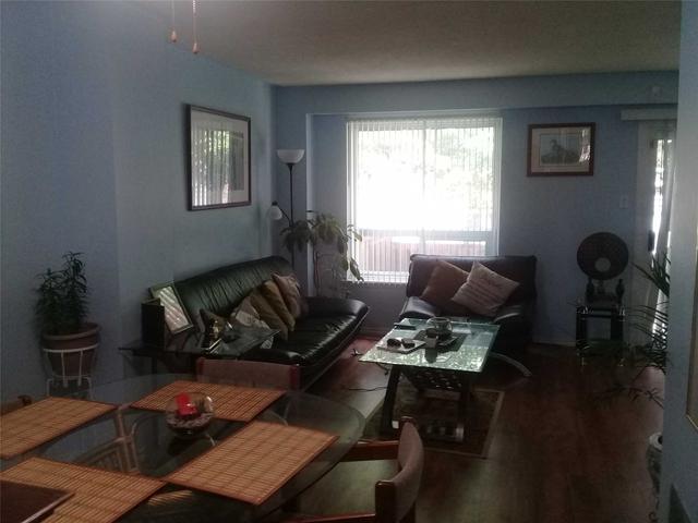 53 Moregate Cres, Brampton | Sold, W4508833 | Condos.ca