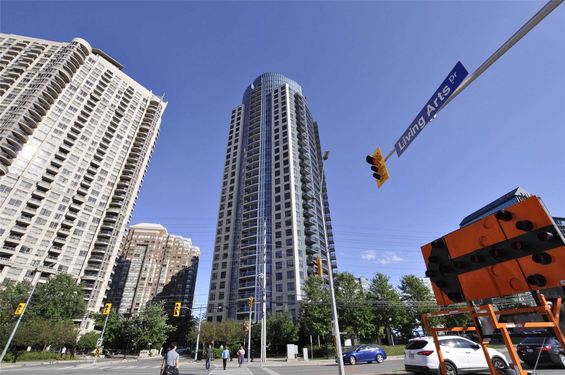 1807 - 330 Burnhamthorpe Rd W, Mississauga | Sold, W4556211 | Condos.ca