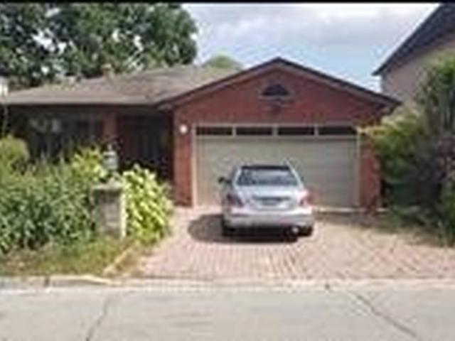 19 Walford Rd, Etobicoke ON | Property.ca