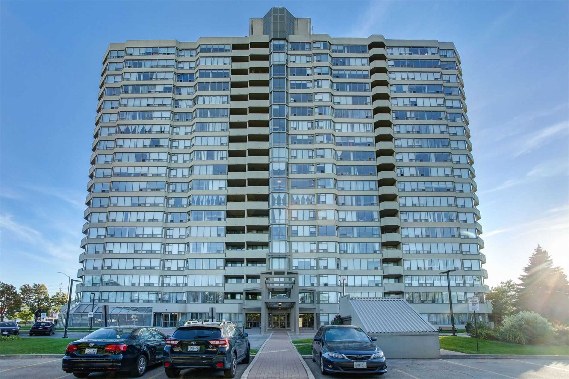 906 - 700 Constellation Dr, Mississauga | Sold, W4582207 | Condos.ca
