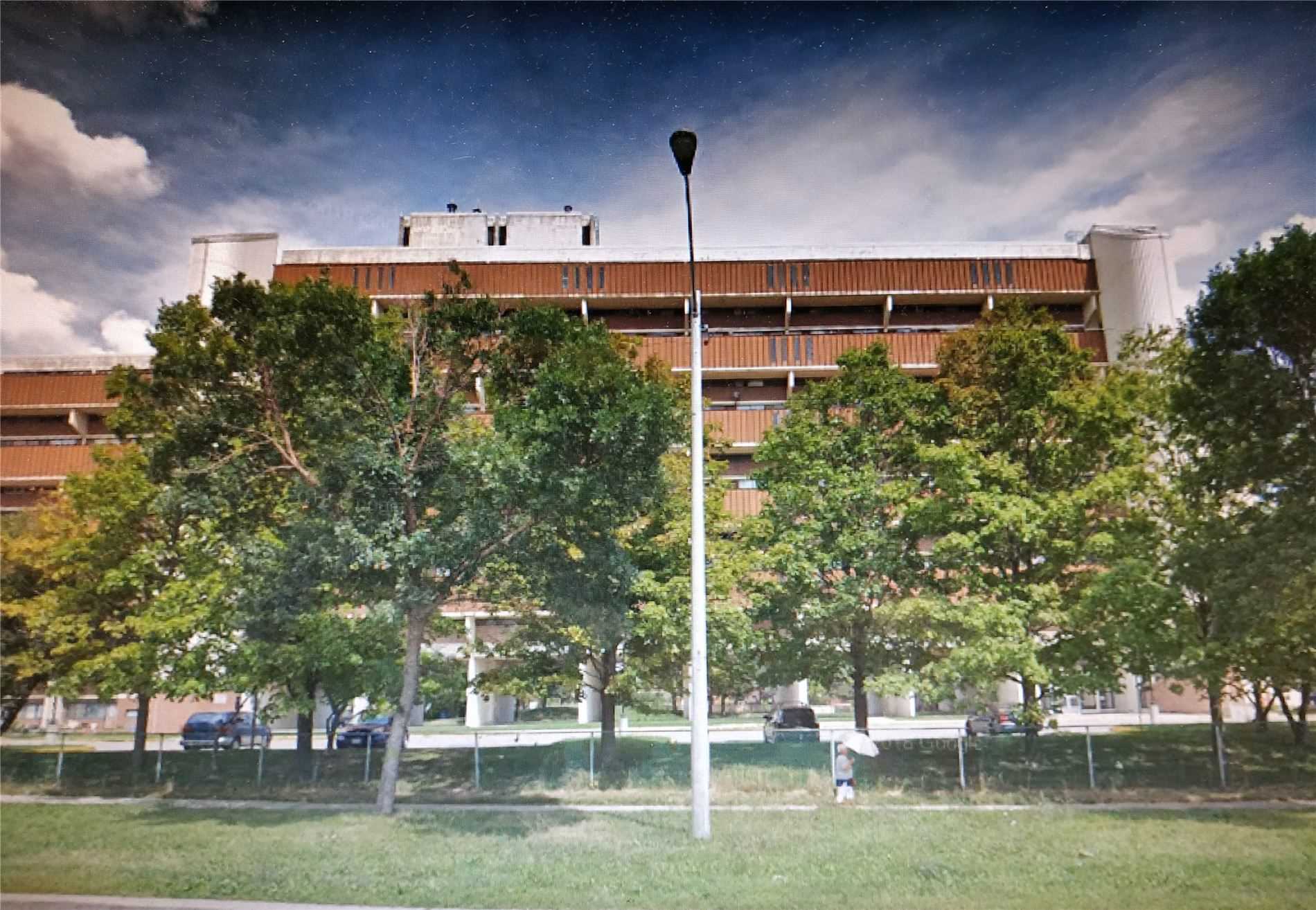 830 - 4645 Jane St, North York | Sold, W4604774 | Condos.ca