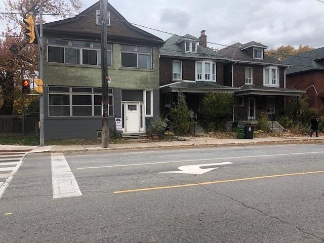 262 Annette St, Toronto, ON | MrLOFT.ca