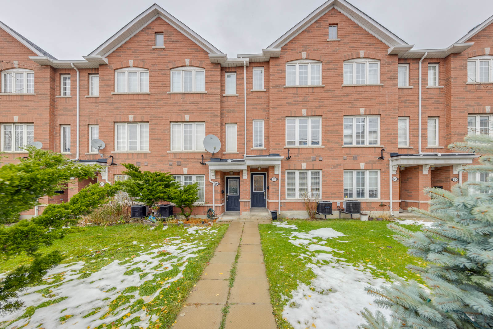57 Weston Rd, Toronto | Sold, W4637798 | Condos.ca