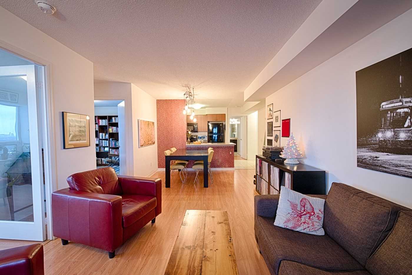 1528 - 60 Heintzman St, Toronto | Sold, W4648185 | Condos.ca