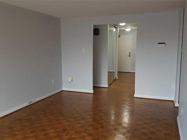 502 - 1400 Dixie Rd, Mississauga | Sold, W4649426 | Condos.ca