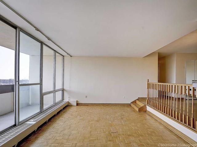 1403 - 455 Sentinel Rd, North York | Sold, W4768277 | Condos.ca